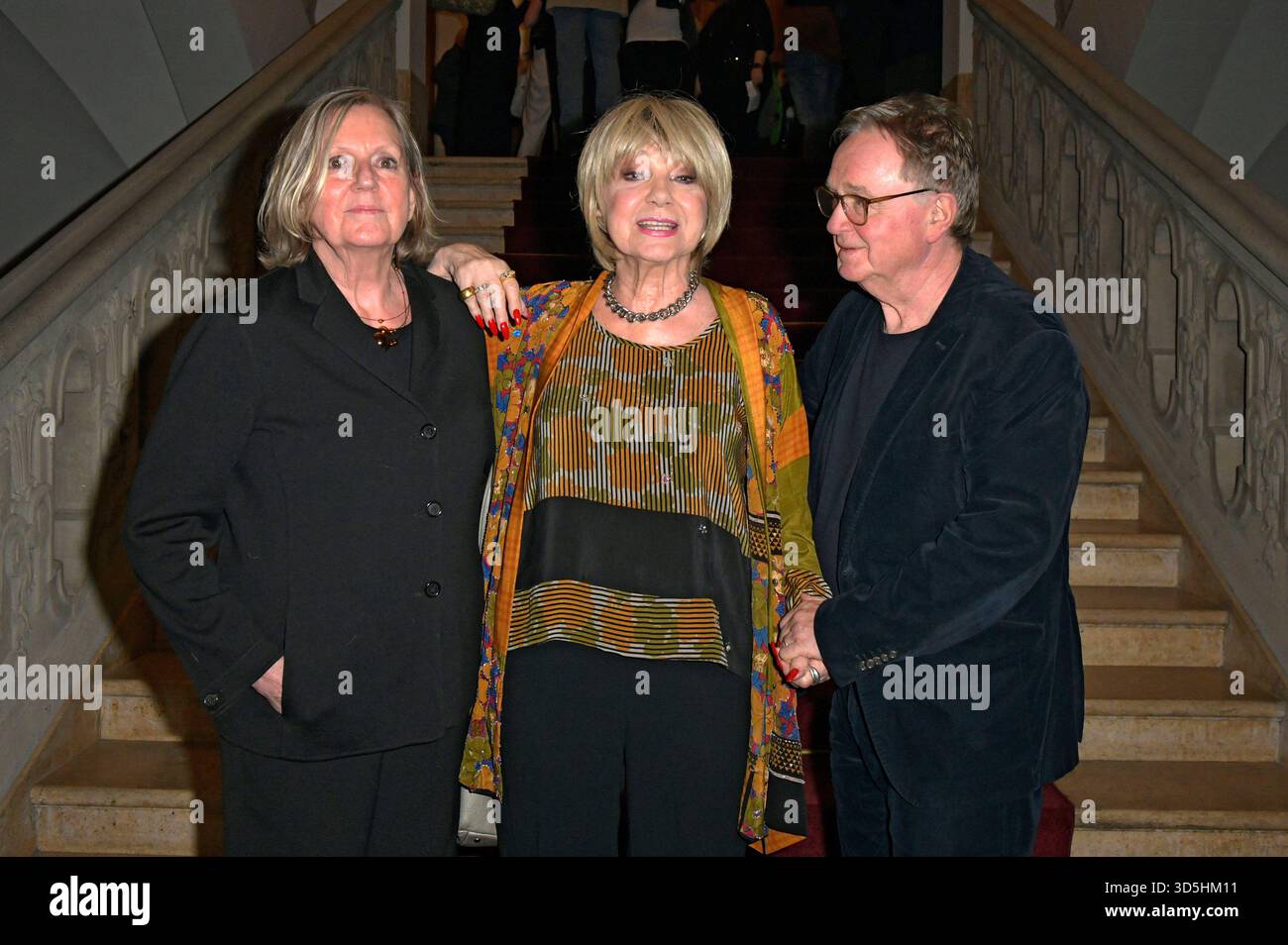 Malene Steger, Judy Winter und Klaus Hoffmann bei der 8. Verleihung des Götz George Preises 2025 ...