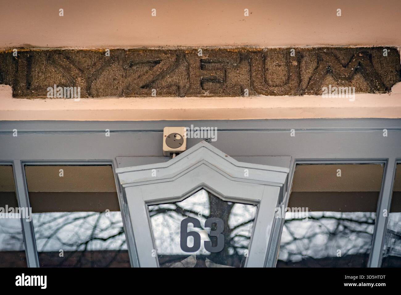 Berlin, Schule: Gabriele-von-Bülow-Gymnasium, Lyzeum Reinickendorf OT ...