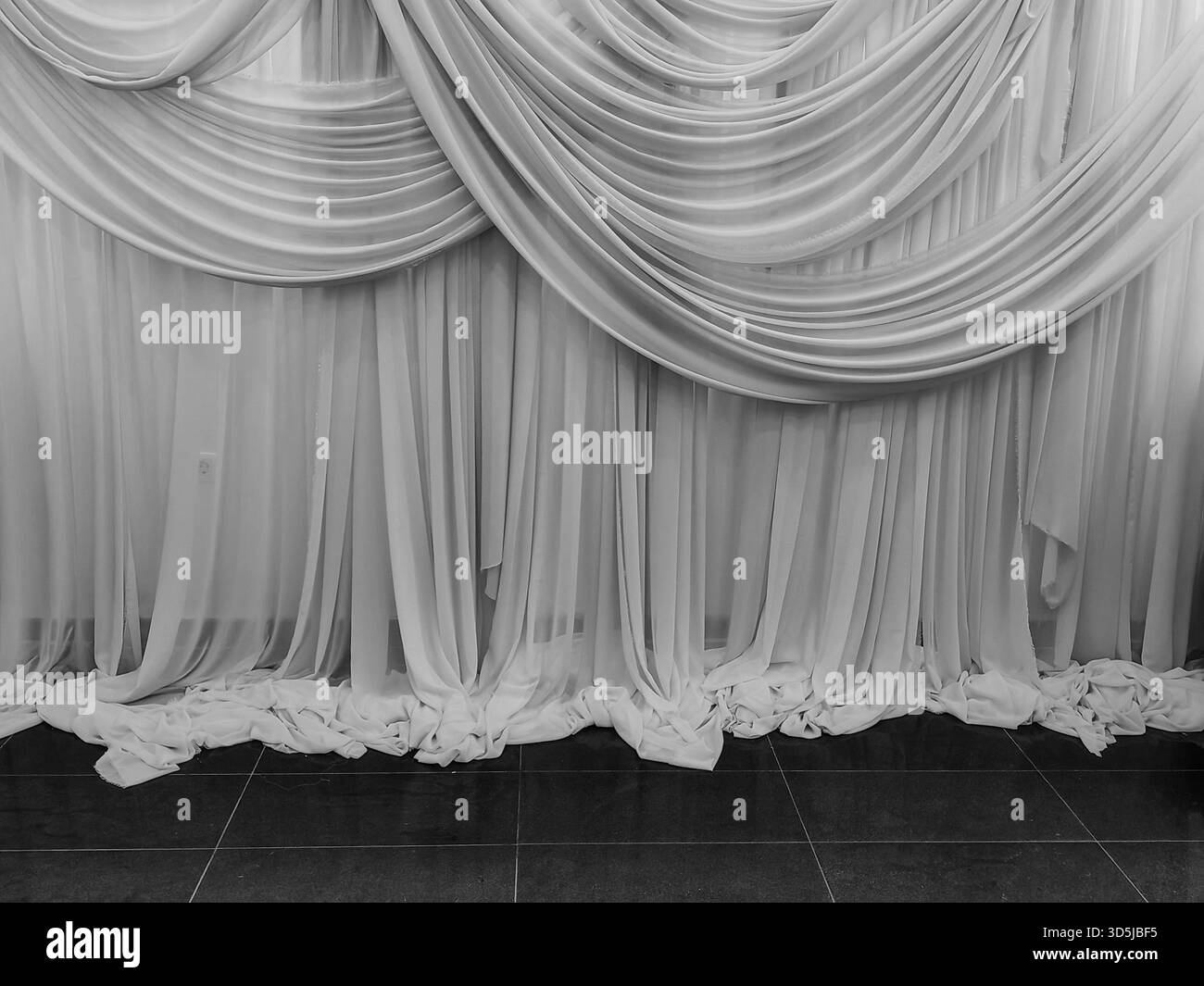 Airy wall Black and White Stock Photos & Images - Alamy