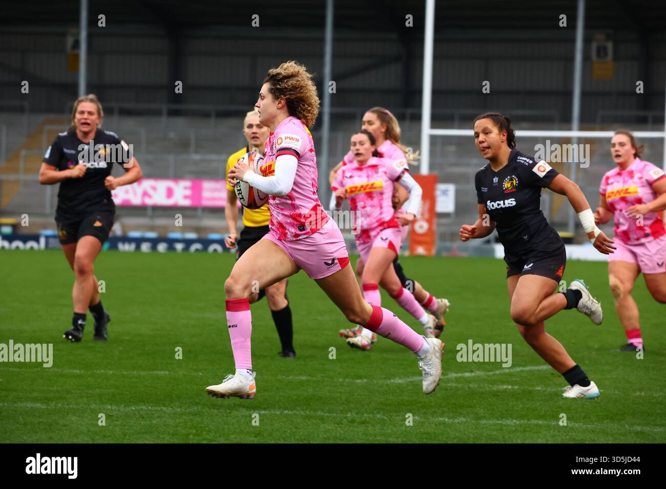 Exeter, Devon, UK. 16th November, 2025. PWR Premiership Women’s rugby ...