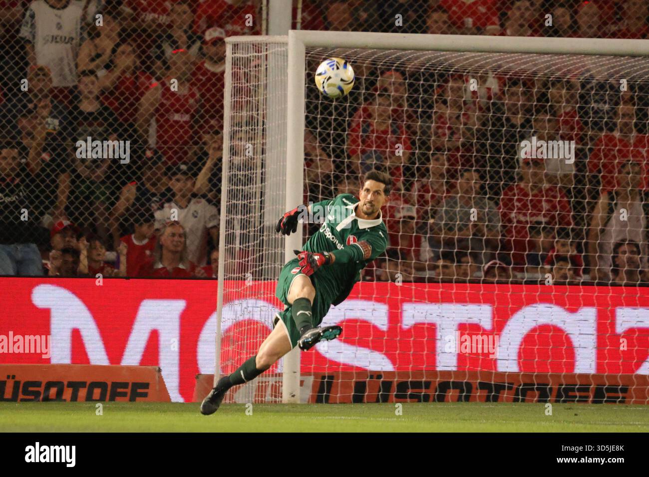 Buenos Aires, Argentina 16th Nov. 2025: Rodrigo Rey of Independiente ...