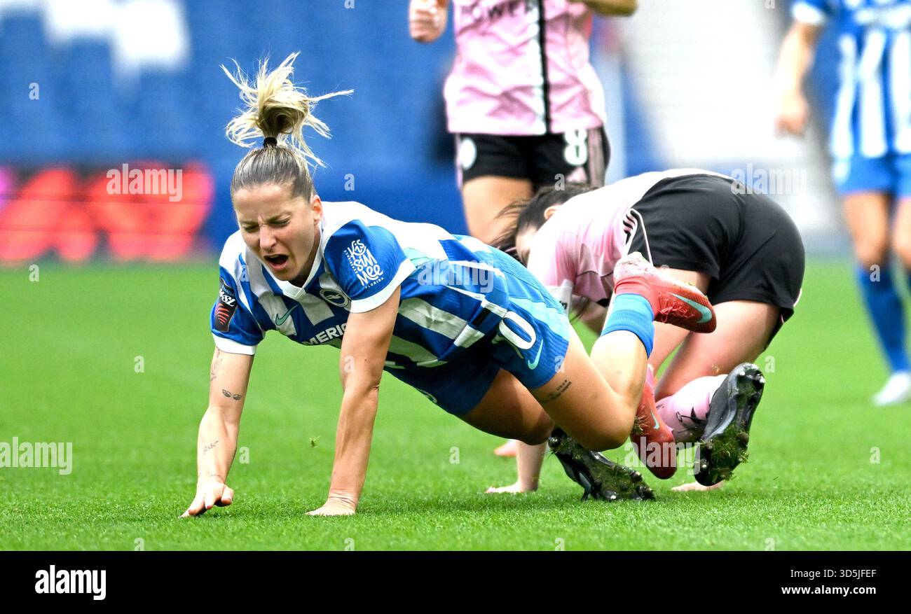 Brighton , UK , 16th November 2025 - Jelena Cankovic of Brighton is ...