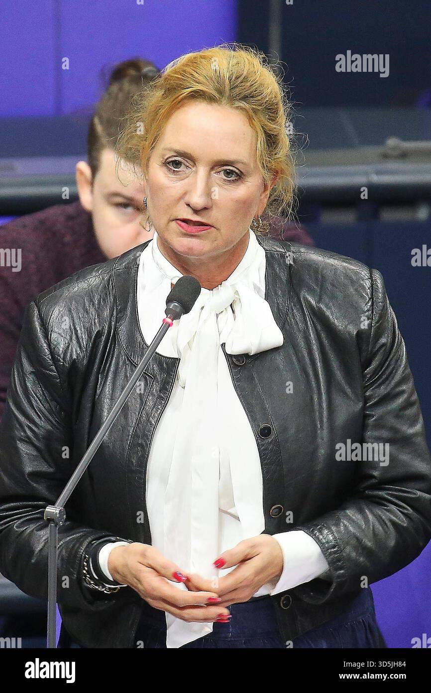 Berlin, Deutschland, 12.11.2025: Deutscher Bundestag: 39 ...