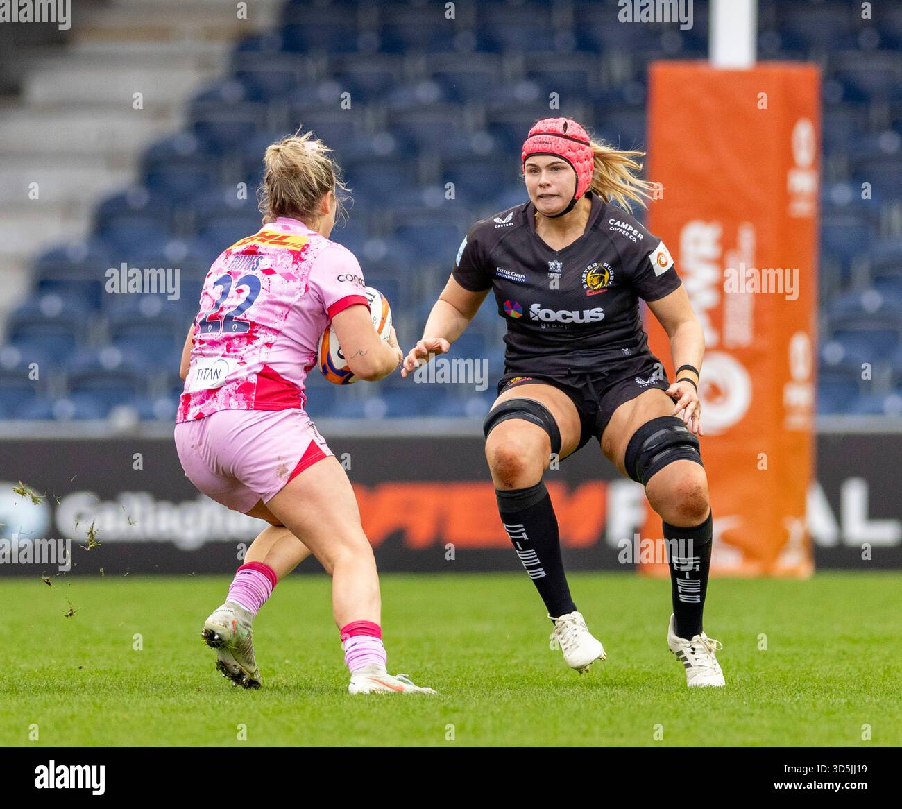 Harlequins Women’s Sarah Parry faces Exeter Chiefs Women’s Dorothy Wall ...
