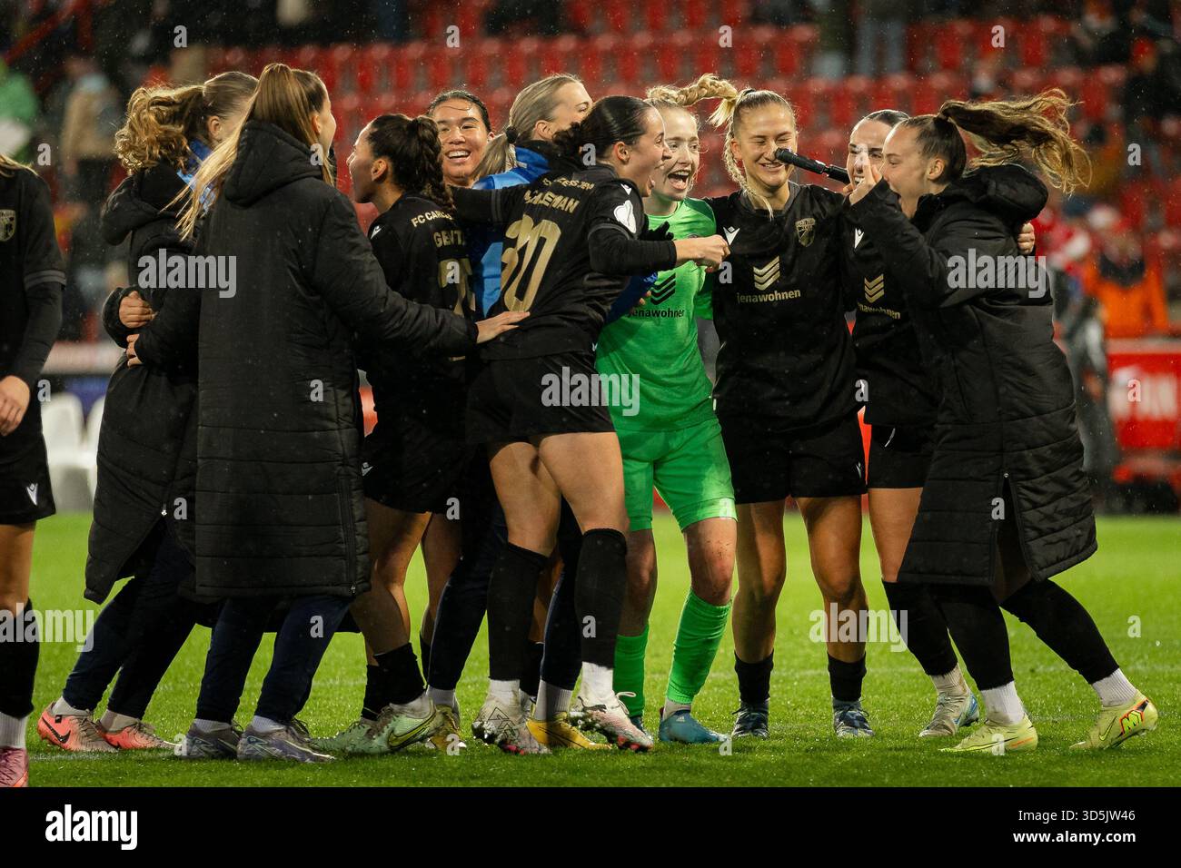 Berlin, Germany. 15th, November 2025.The players of Carl Zeiss Jena ...