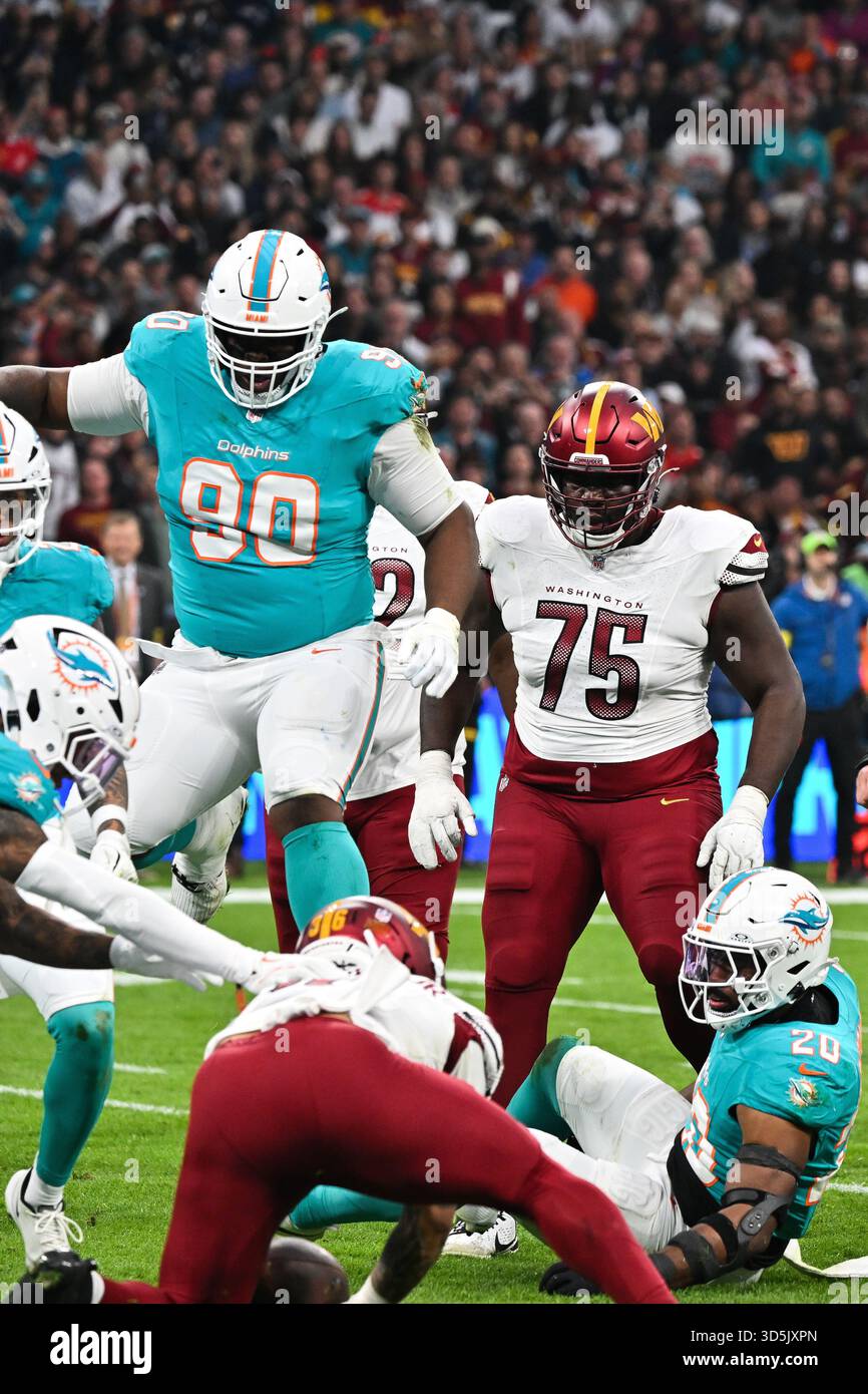 The defense Kenneth Grant (90) player of Miami Dolphins during the NFL 2025 Madrid Game between ...