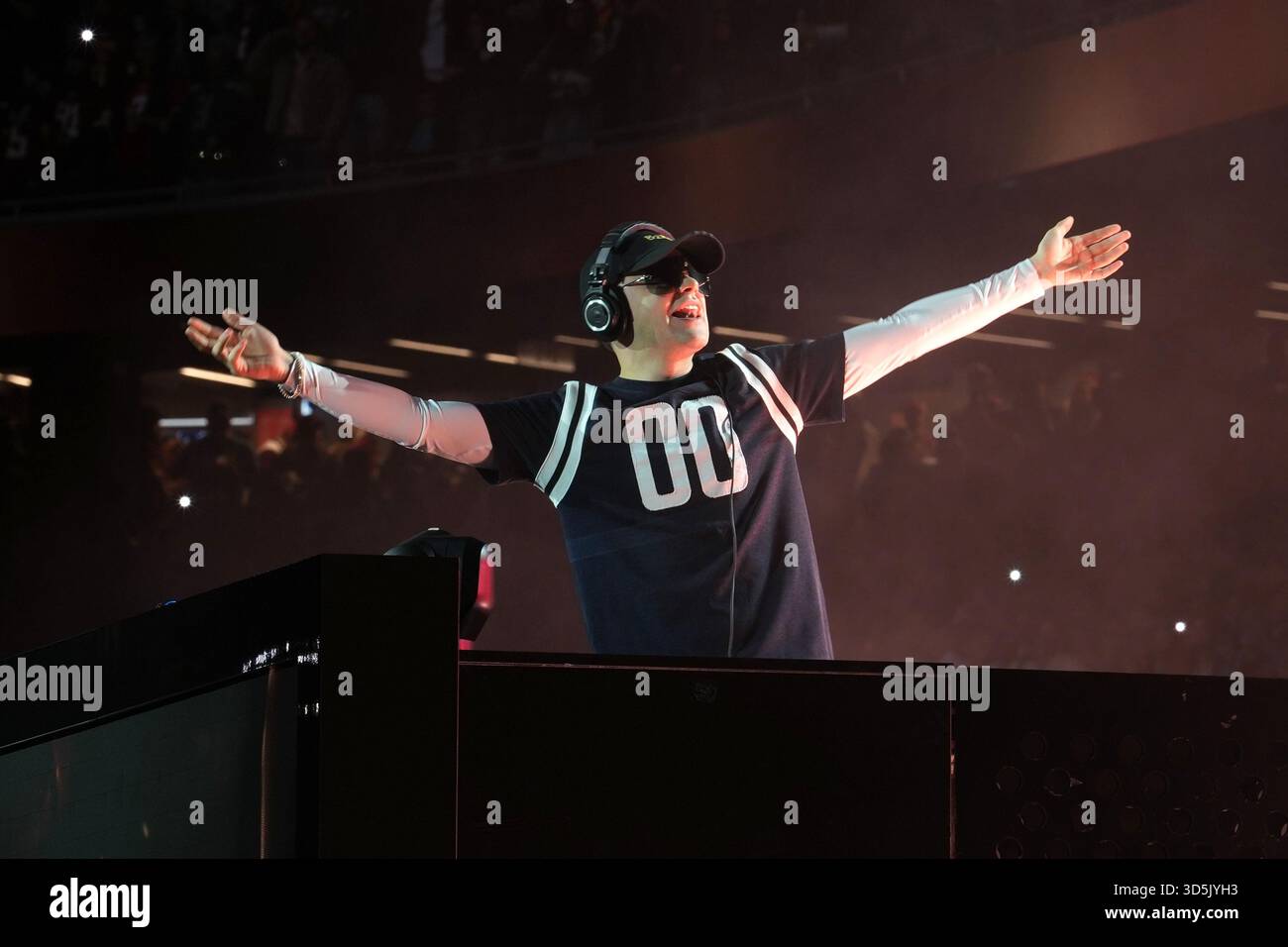BIZARRAP and Daddy Yankee perform during halftime of an NFL football ...