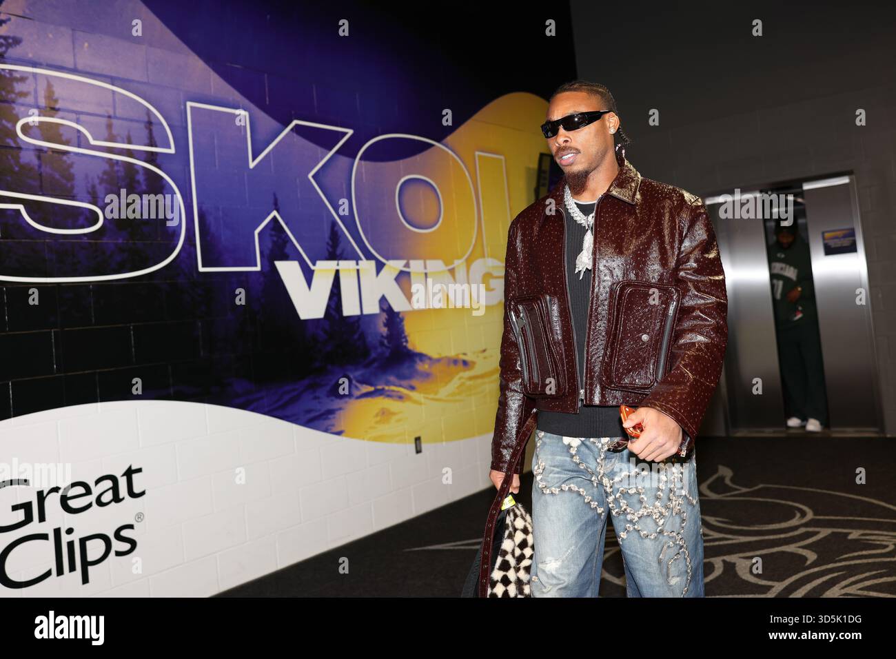 Minnesota Vikings wide receiver Justin Jefferson arrives to U.S. Bank ...