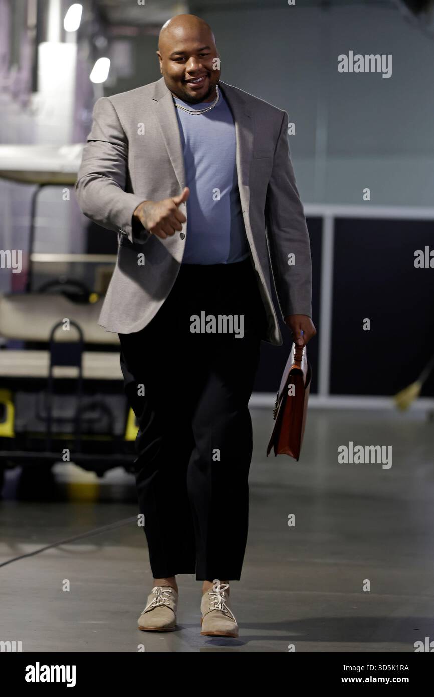 New York Giants defensive tackle Dexter Lawrence II arrives before an ...