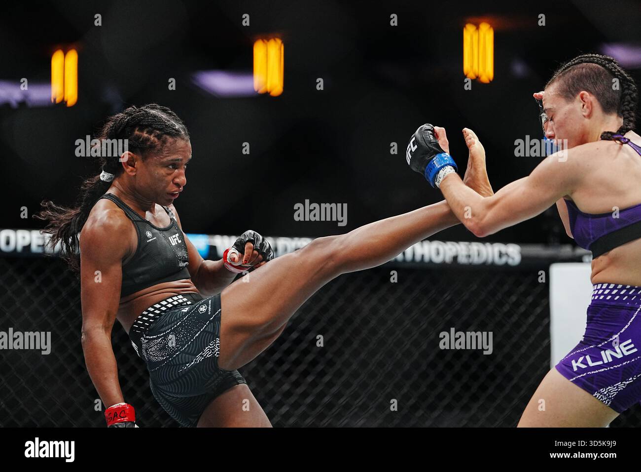 NEW YORK CITY, NY- NOVEMBER 15:Angela Hill and Fatima Kline meet in the ...
