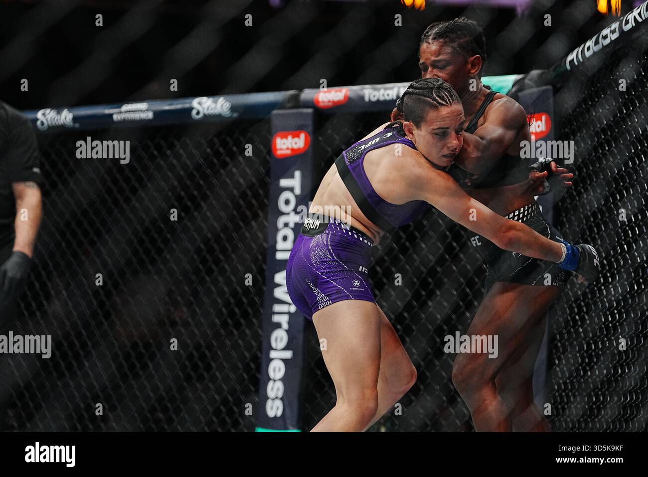 NEW YORK CITY, NY- NOVEMBER 15:Angela Hill and Fatima Kline meet in the ...