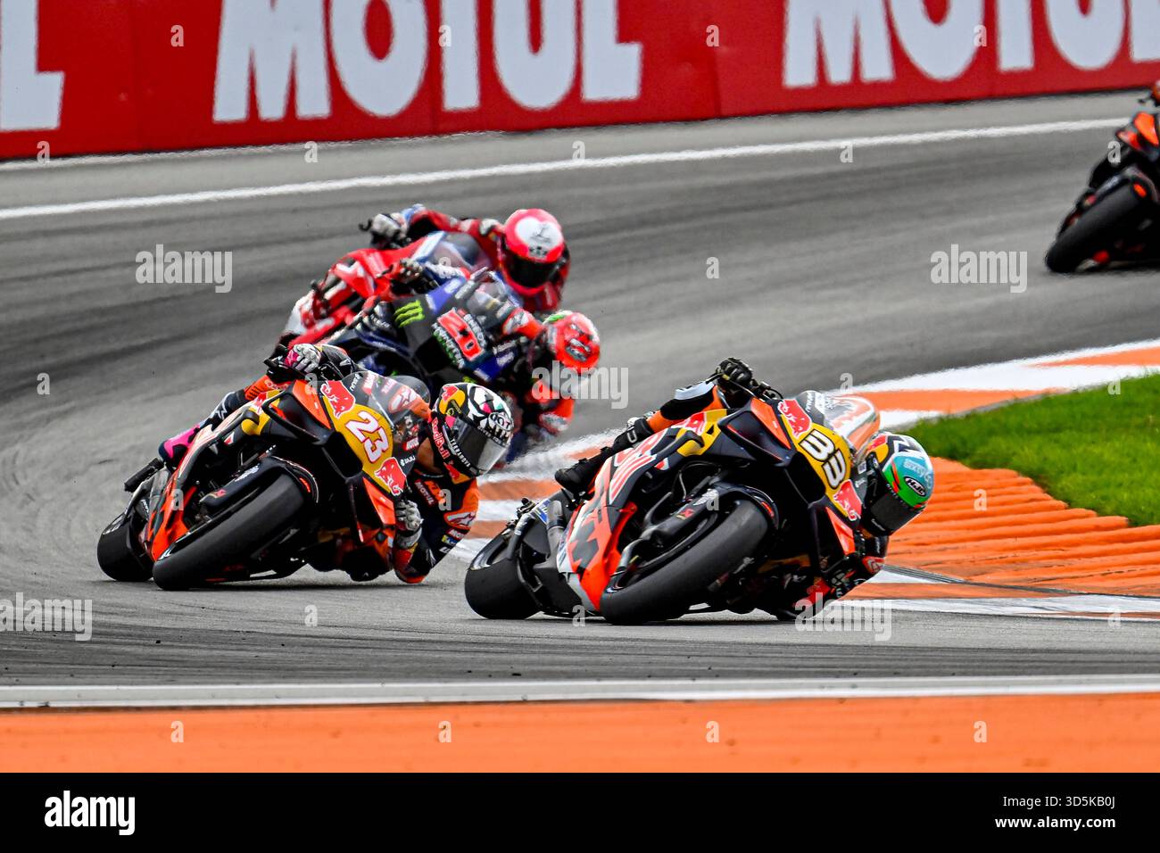 33 BINDER Brad (zaf), Red Bull KTM Factory Racing, KTM RC16, action ...