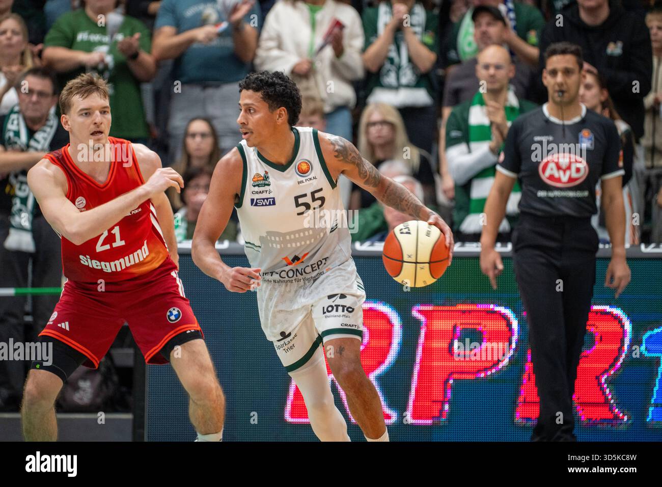 16 November 2025, Rhineland-Palatinate, Trier: Basketball: BBL Cup ...