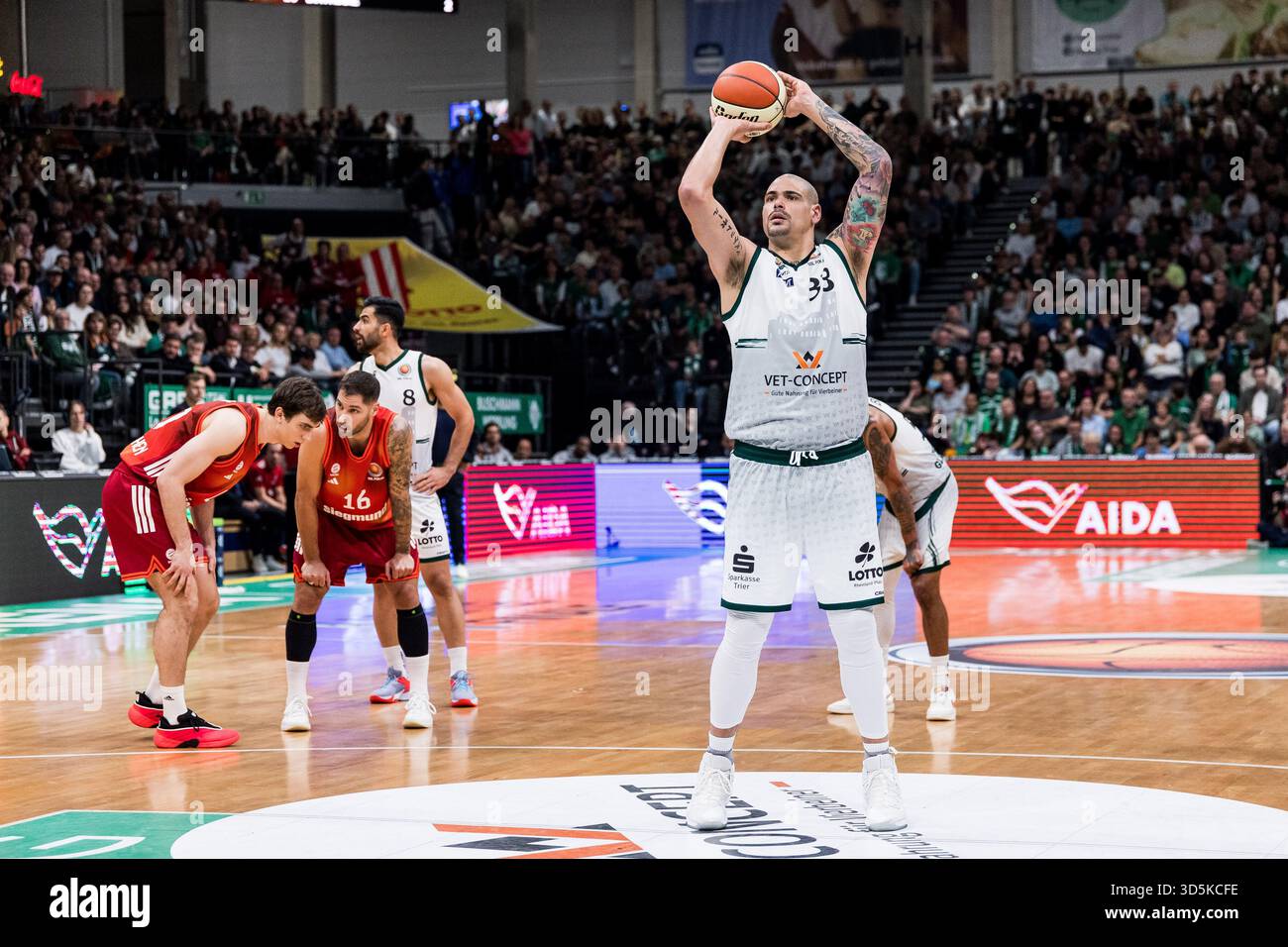 Maik zirbes vet concept gladiators trier hi-res stock photography and ...