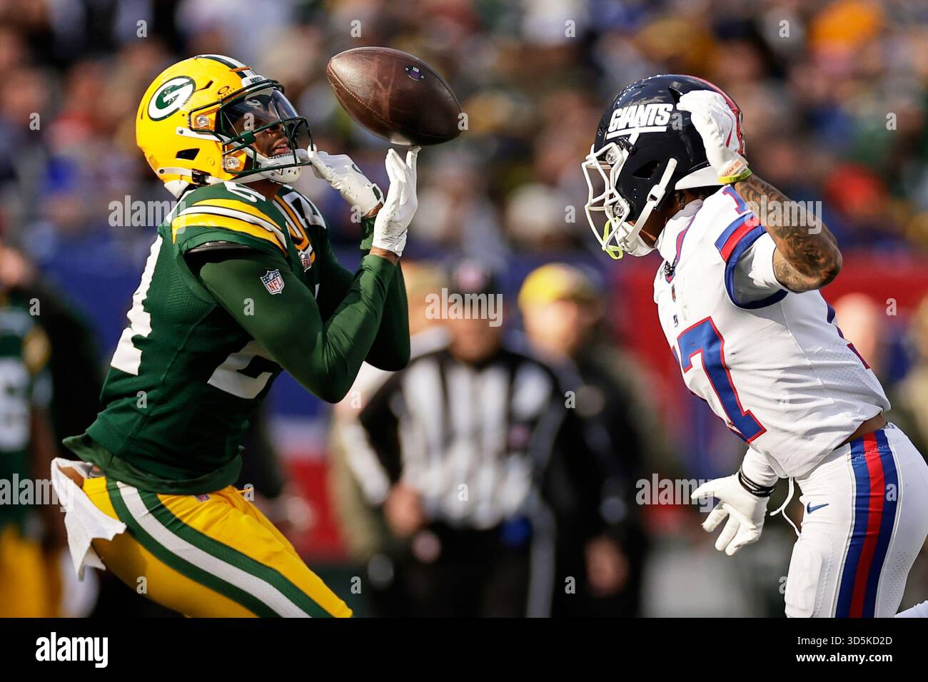 Green Bay Packers' Carrington Valentine drops a potential interception ...