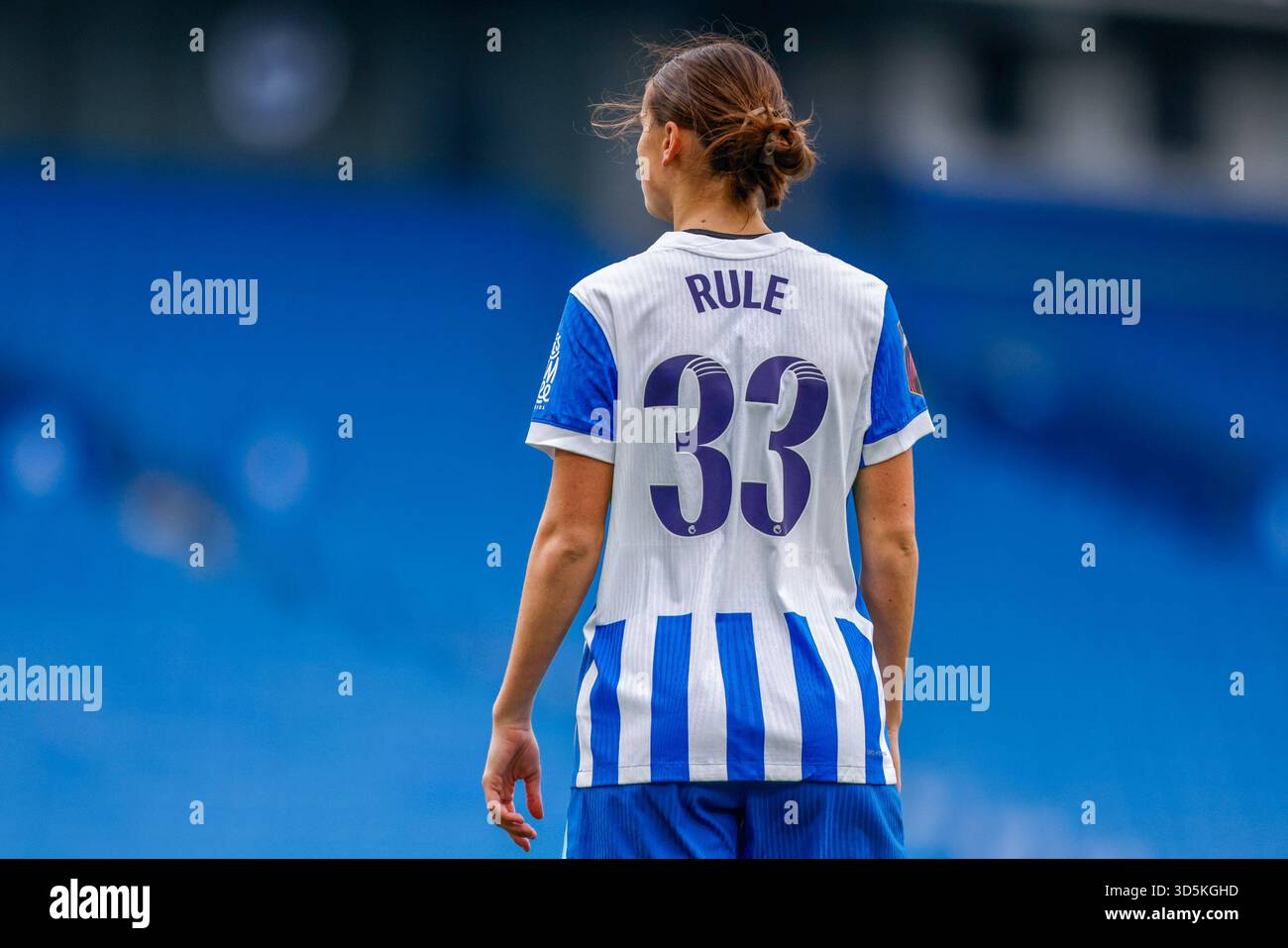 Charlie Rule (33 Brighton & Hove Albion) during the Barclays Womens ...