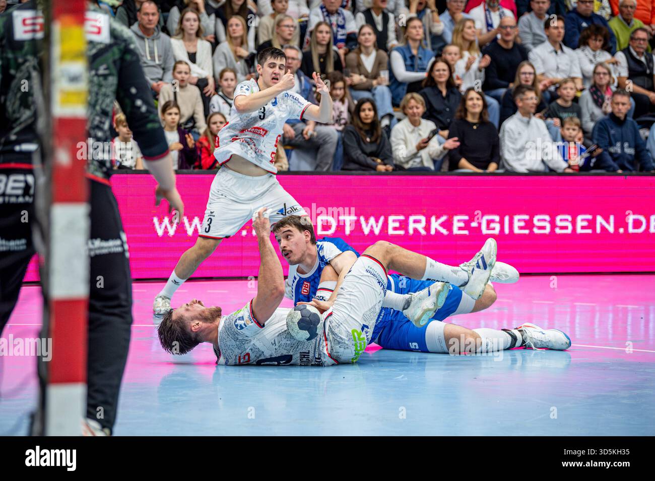 Marcel Nowak (Dessau-Roßlauer HV 06, 15), Vit Reichl (TV Hüttenberg, 19 ...