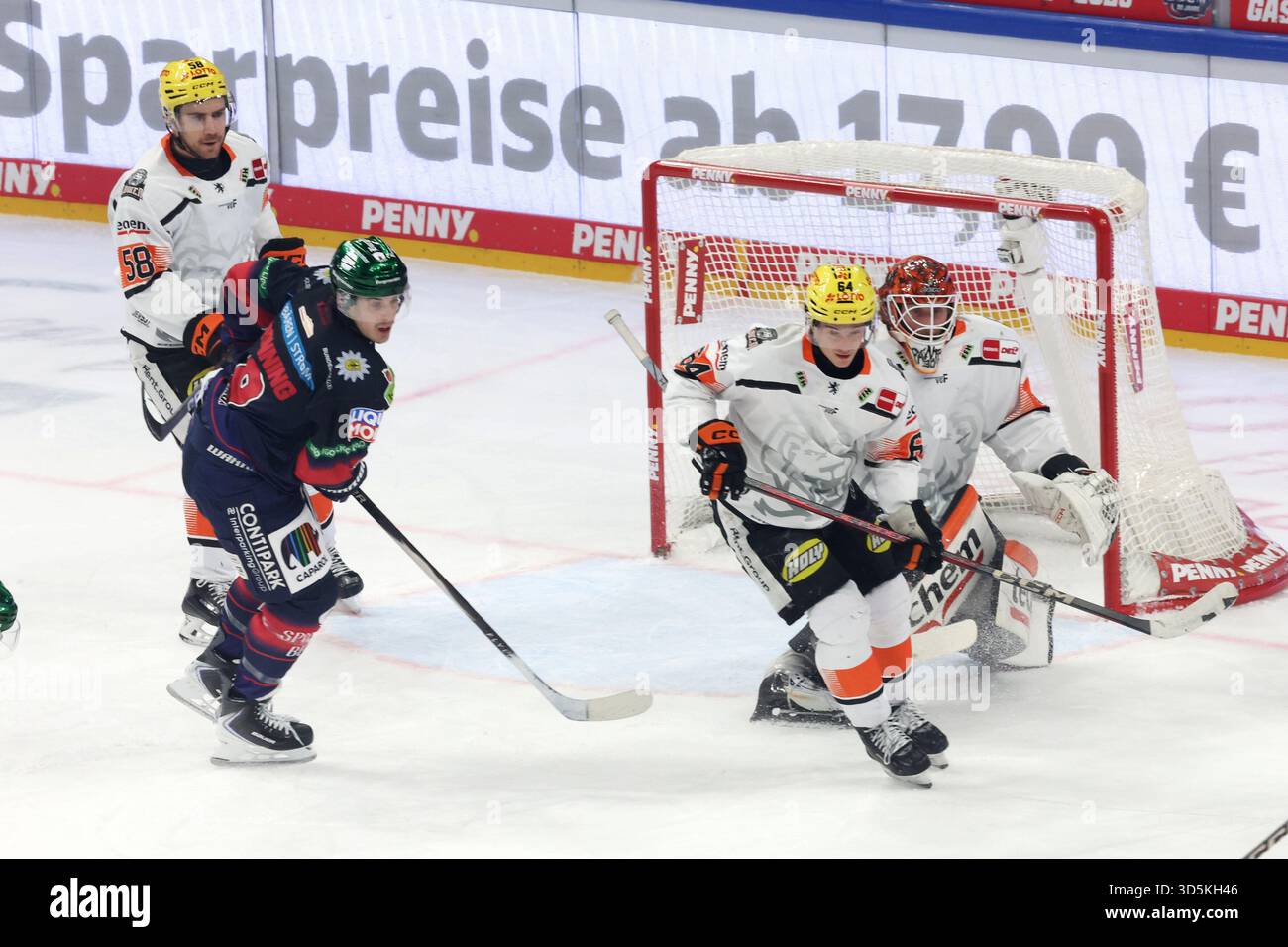 11/16/2025, Uber Arena, Berlin, DEU, DEL, 1.EBL, Polar Bears vs. Lions ...