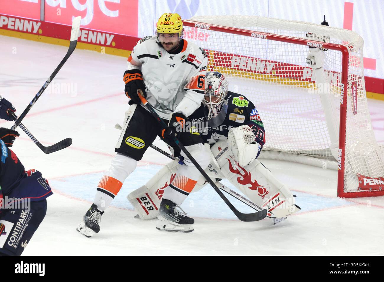 11/16/2025, Uber Arena, Berlin, DEU, DEL, 1.EBL, Polar Bears vs. Lions ...