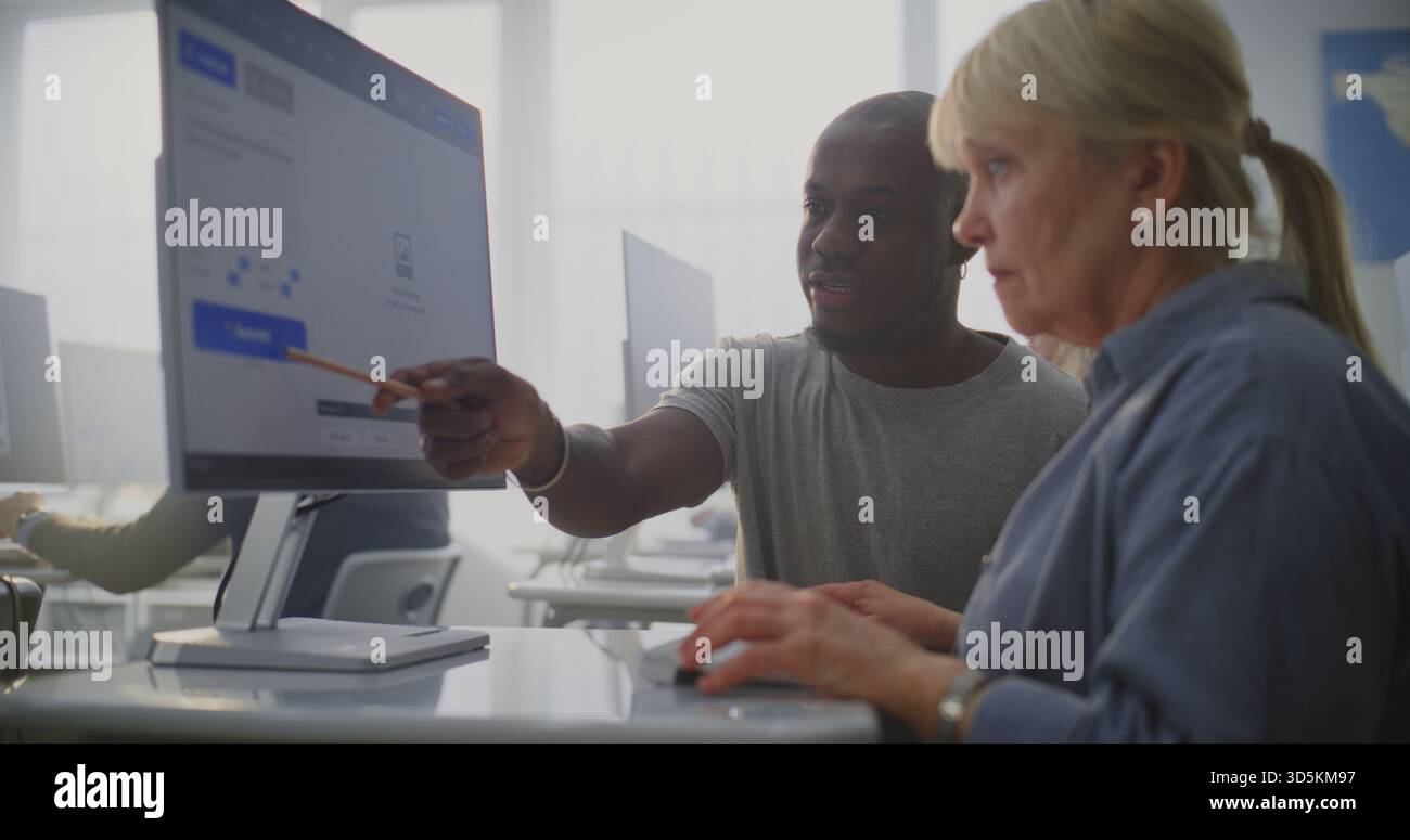 Learners classroom african hi-res stock photography and images - Alamy