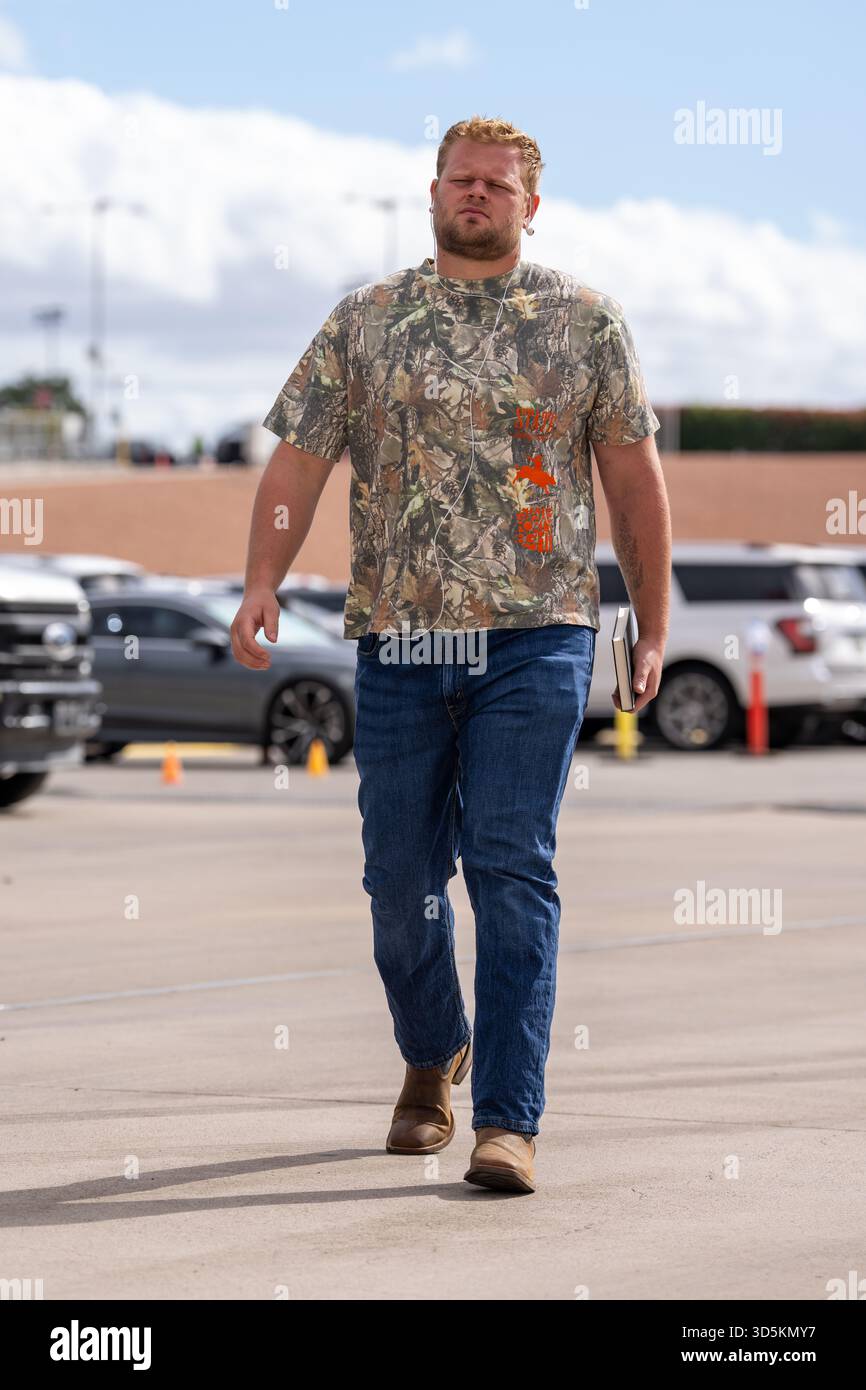 Arizona Cardinals guard Hayden Conner arrives to State Farm Stadium ...