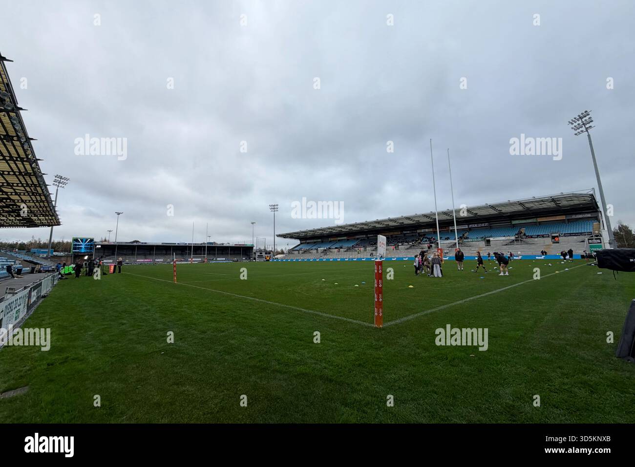 Exeter, Devon, UK. 16th November, 2025. PWR Premiership Women’s rugby ...