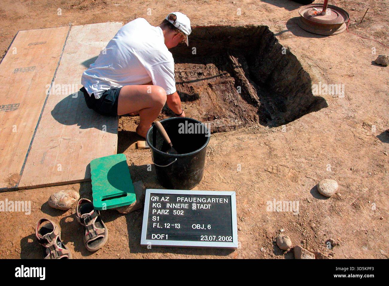 archeological excavation and digging in the field, research and history ...