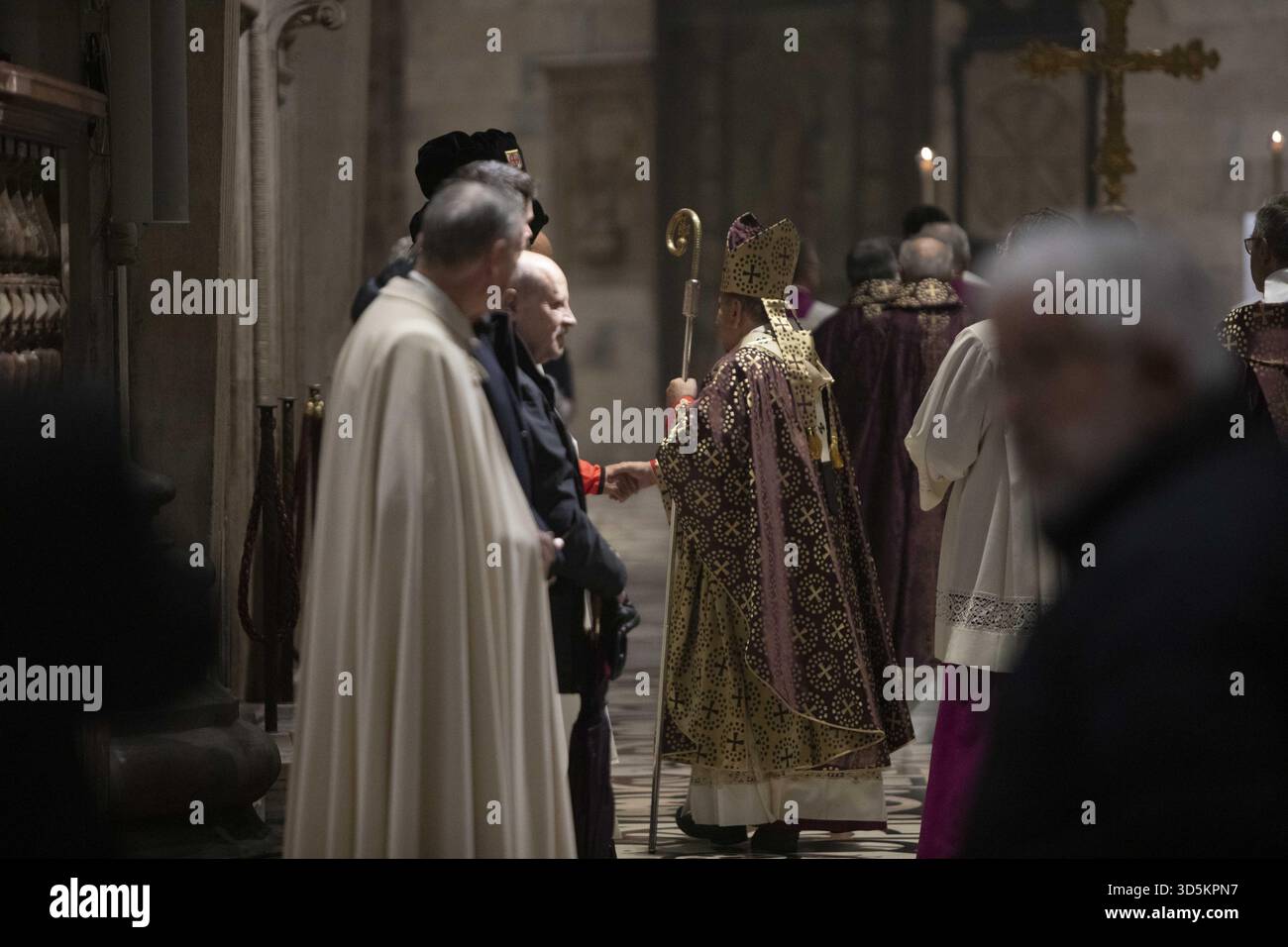 Milan Cathedral: Eucharistic celebration at the beginning of Advent ...