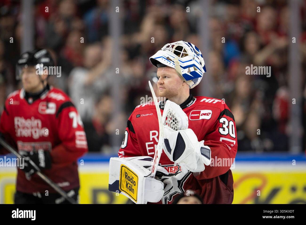 Janne Juvonen (Cologne Sharks, goalkeeper, #30); PENNY DEL 1; Cologne ...