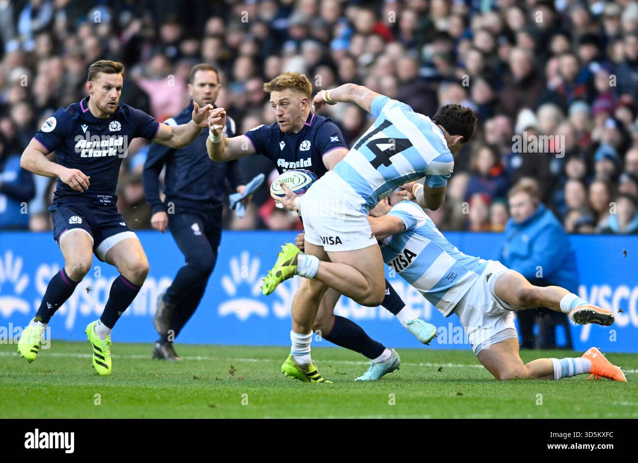 Edinburgh, Scotland, 16th November 2025. Kyle Steyn of Scotland,Rodrigo ...