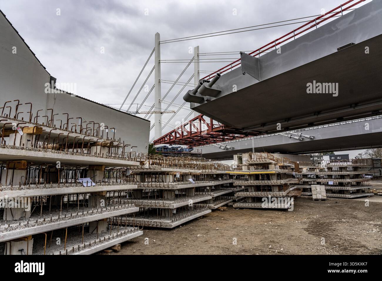 Storage space building materials hi-res stock photography and images ...