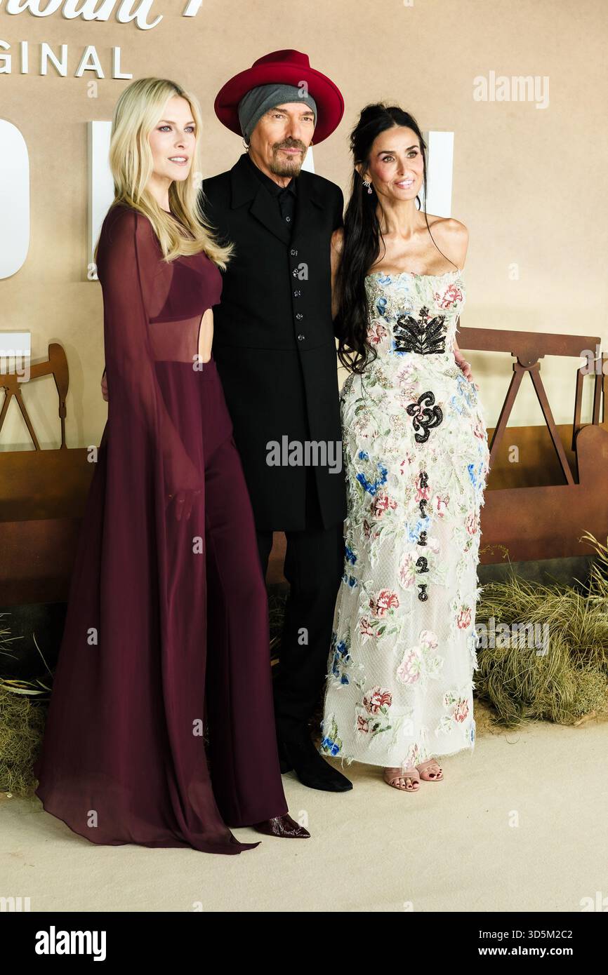 London, UK. 16 November 2025. Ali Larter, Billy Bob Thornton and Demi ...