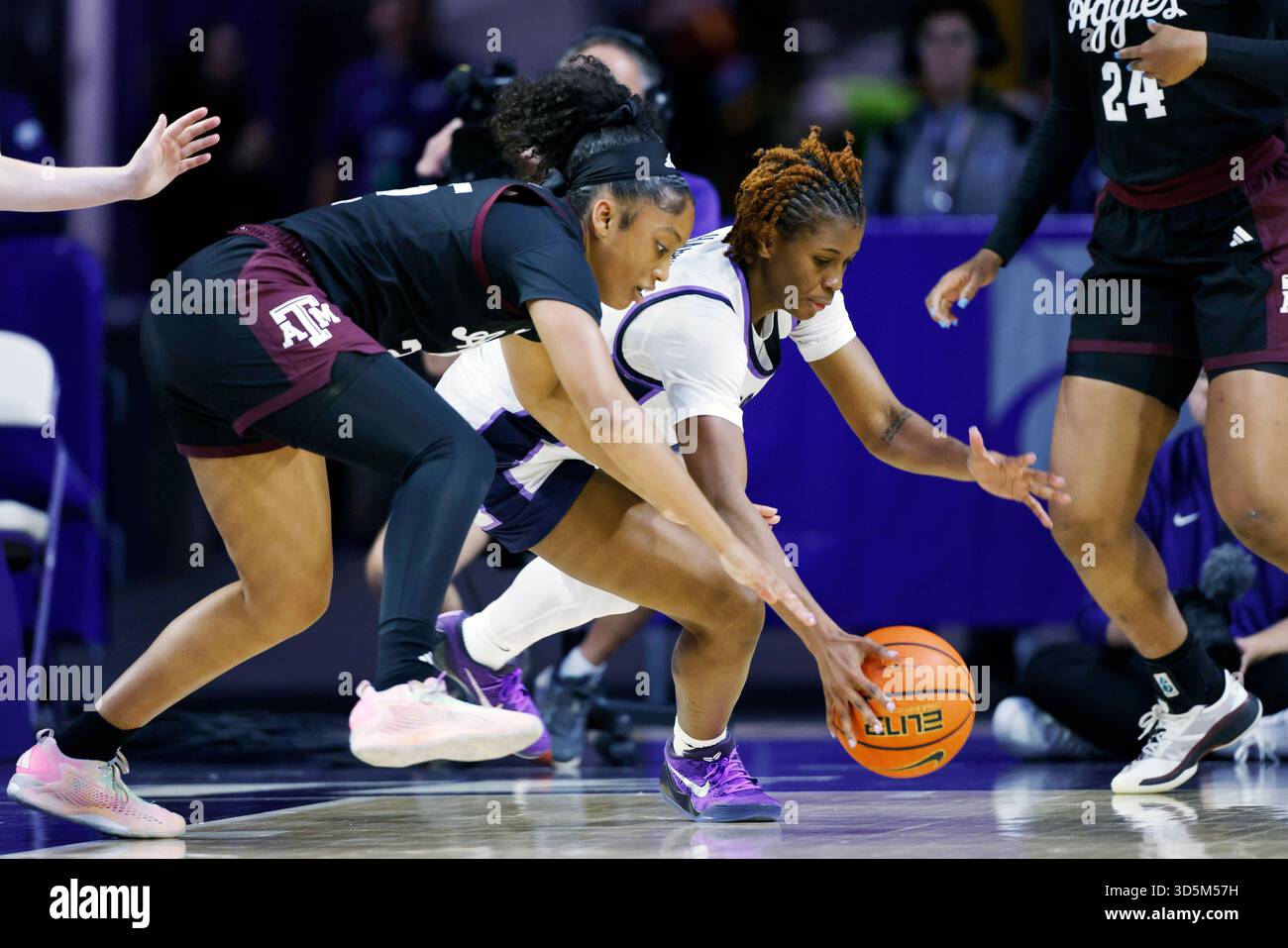 Texas A&M guard Salese Blow, left, and Kansas State guard Brandie ...