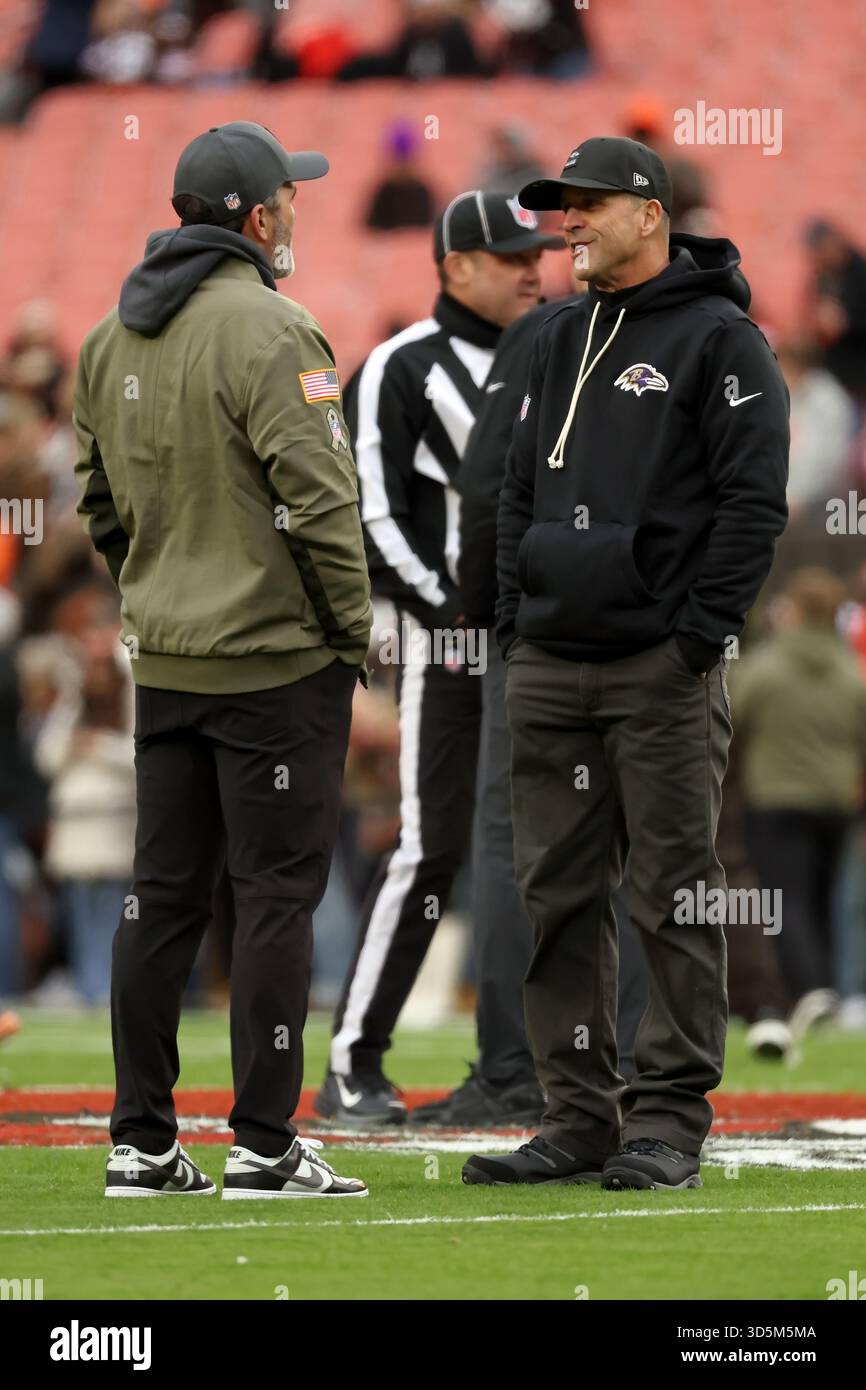 Cleveland Browns head coach Kevin Stefanski and Baltimore Ravens head ...