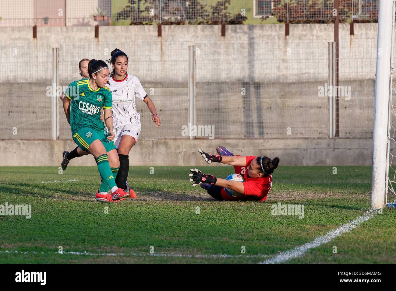 Giulia Colavolpe (10 Cus Cosenza) during the Italian Woman Serie C ...