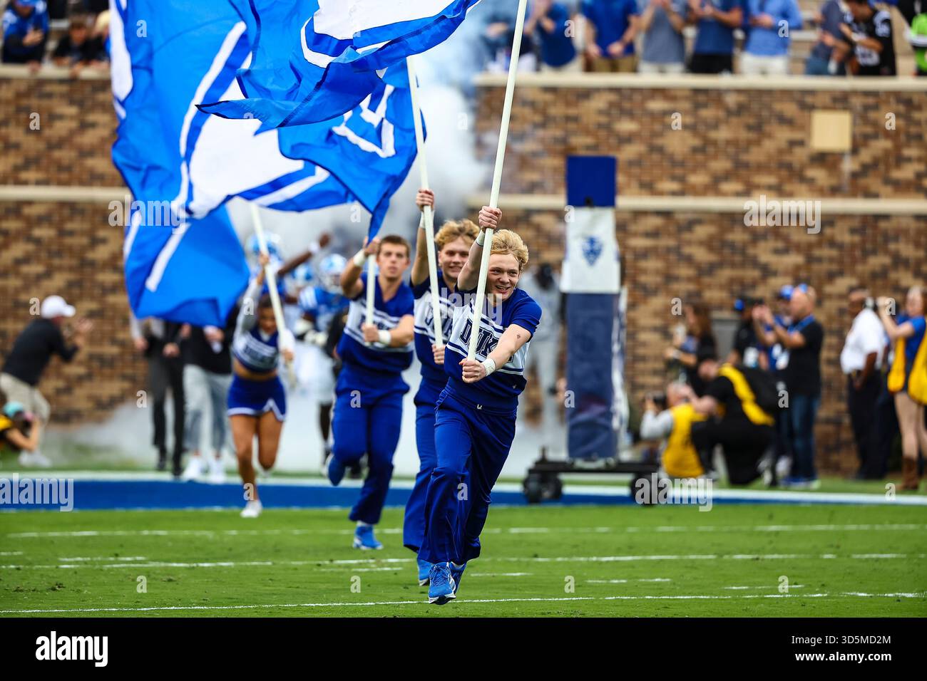 November 1, 2025: Duke cheer team ahead of team taking field. NCAA ...