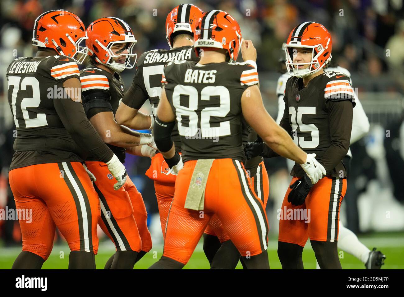 Cleveland Browns place kicker Andre Szmyt (25) celebrates a field goal ...
