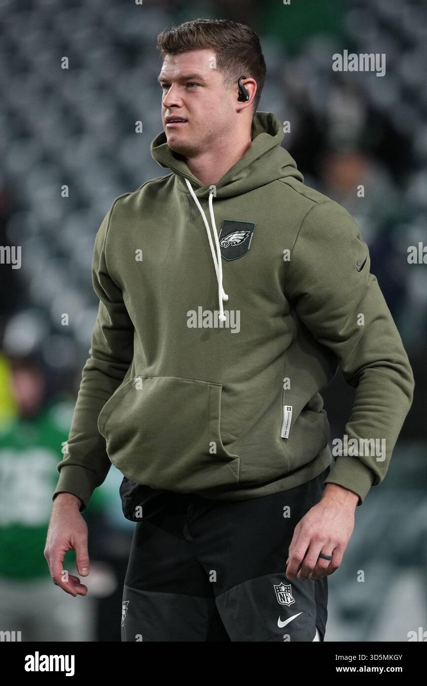 Philadelphia Eagles safety Reed Blankenship warms up before an NFL ...