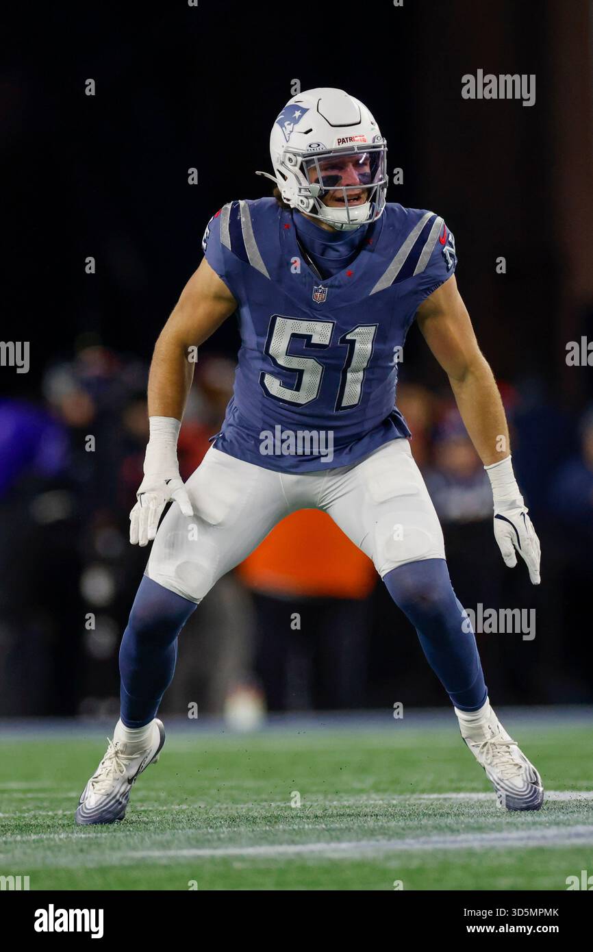 New England Patriots linebacker Jack Gibbens (51) drops into coverage ...