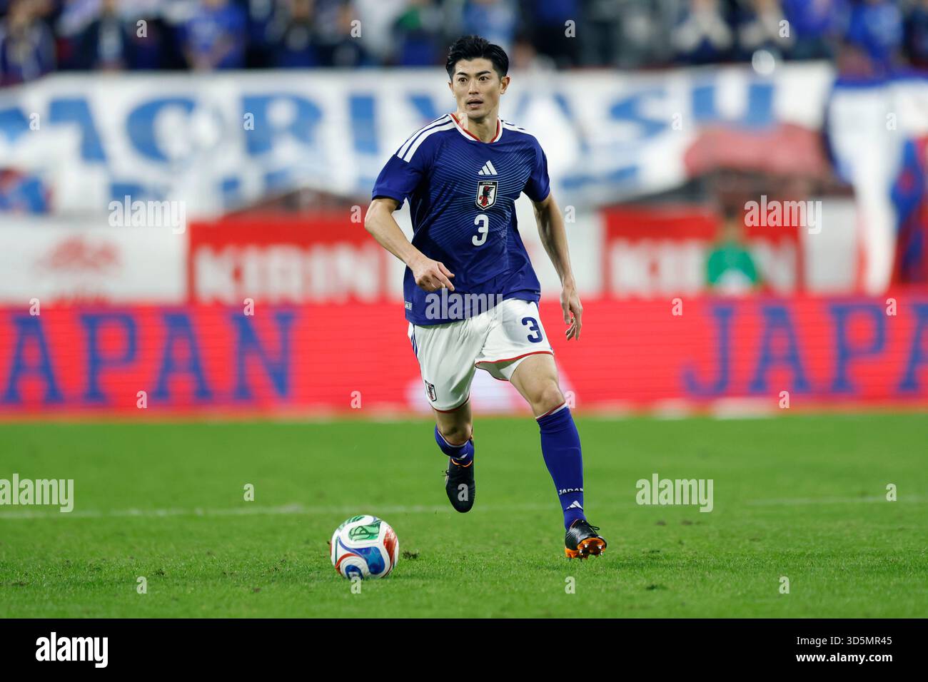 Shogo Taniguchi (JPN), NOVEMBER 14, 2025 - Football / Soccer : KIRIN ...