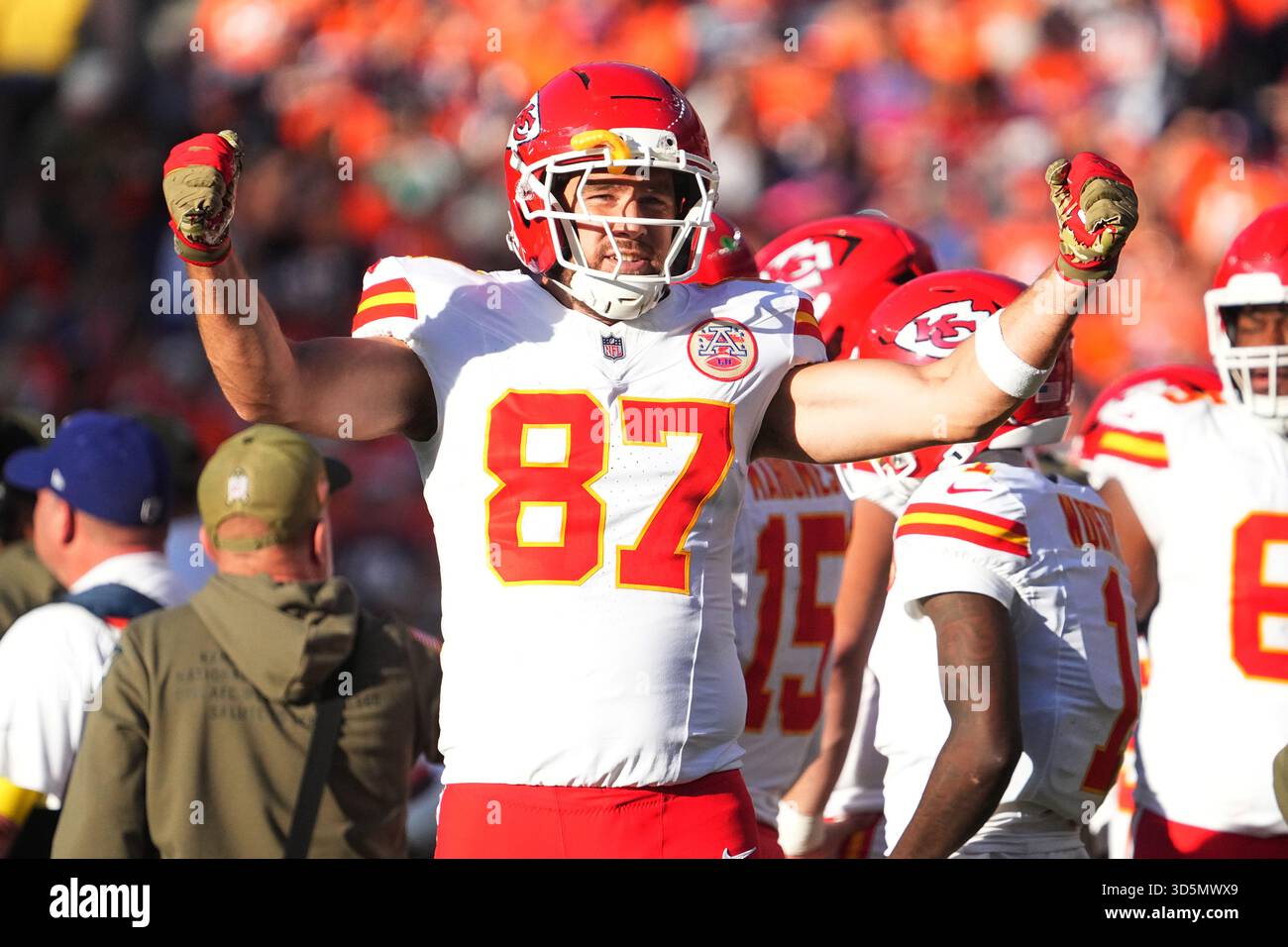 Kansas City Chiefs tight end Travis Kelce (87) during a time out ...