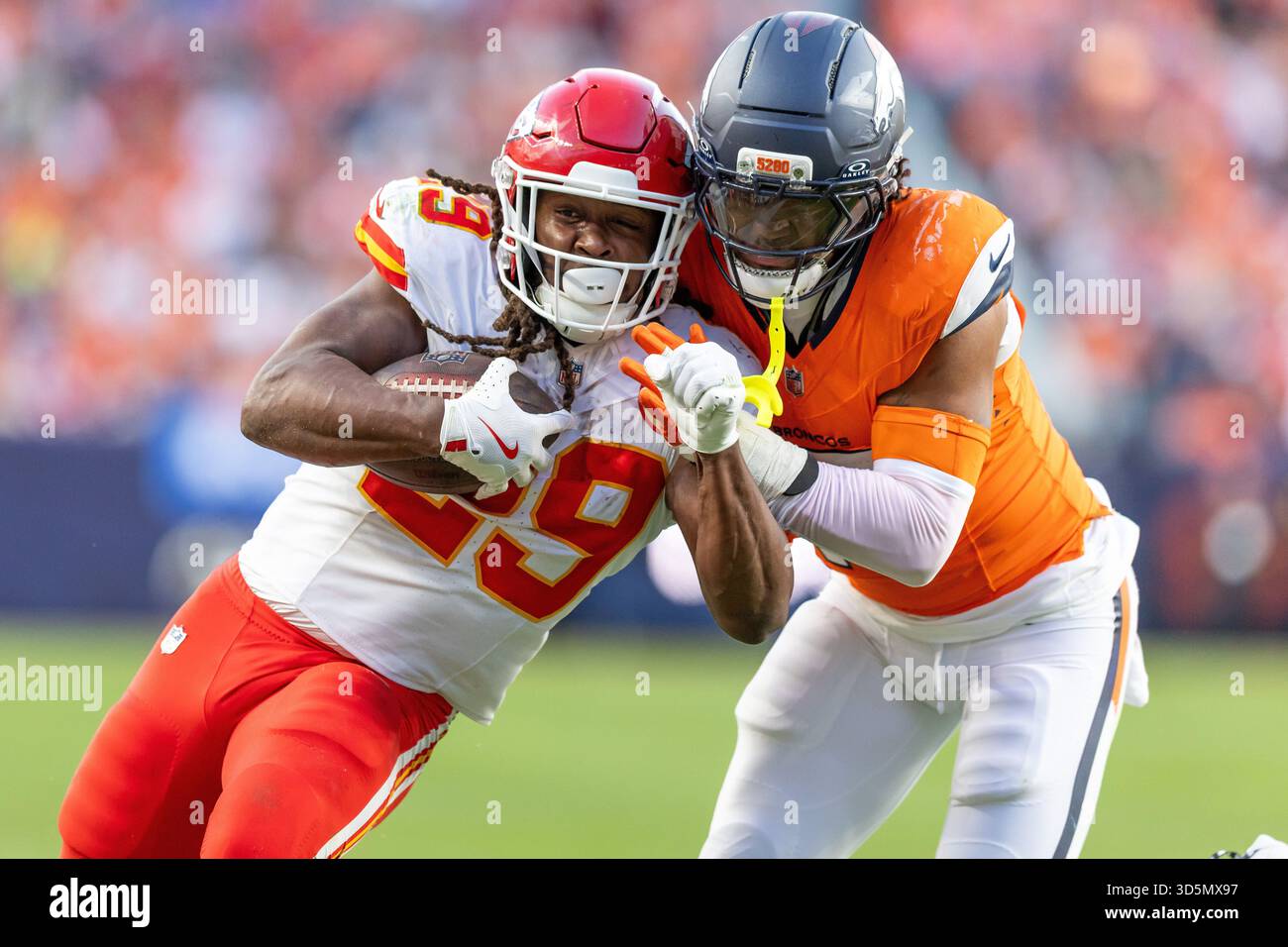 Kansas City Chiefs running back Kareem Hunt (29) runs the ball and is ...
