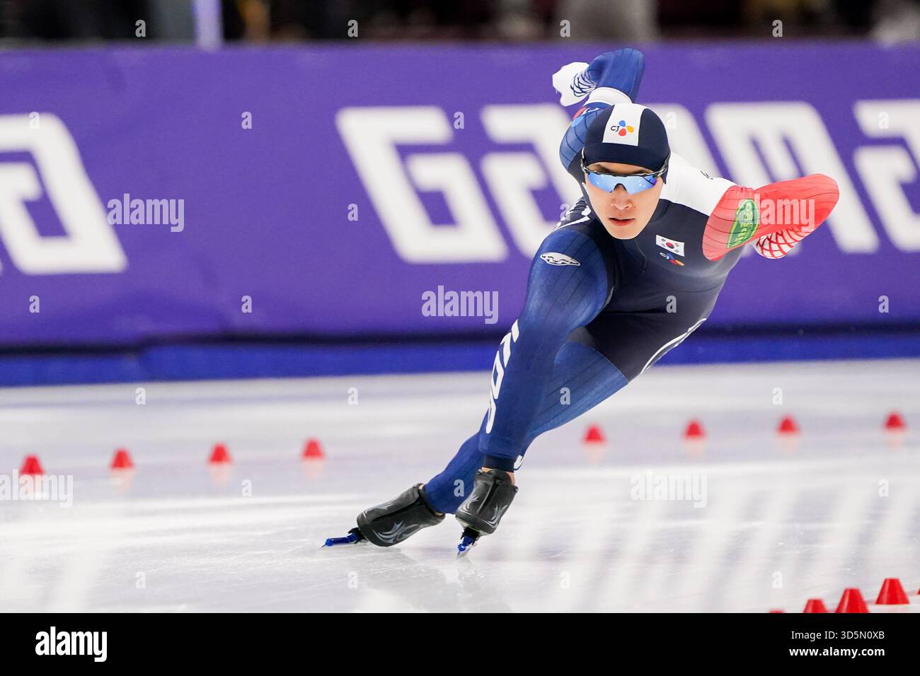 SALT LAKE CITY, USA - NOVEMBER 16: Kyung-Min Koo of Republic of Korea ...