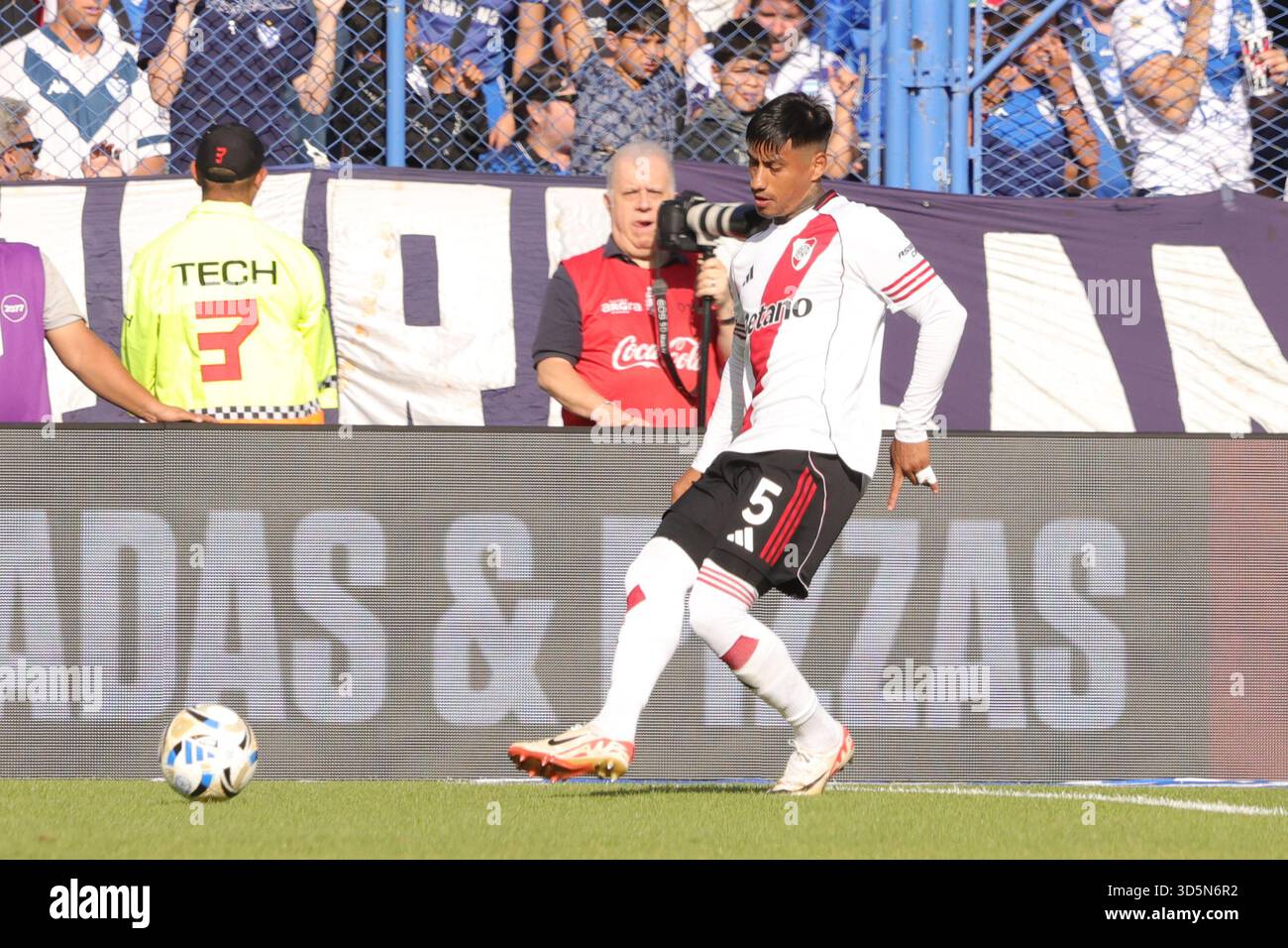 Buenos Aires, Argentina 16th Nov. 2025: Juan Portillo of River Plate ...