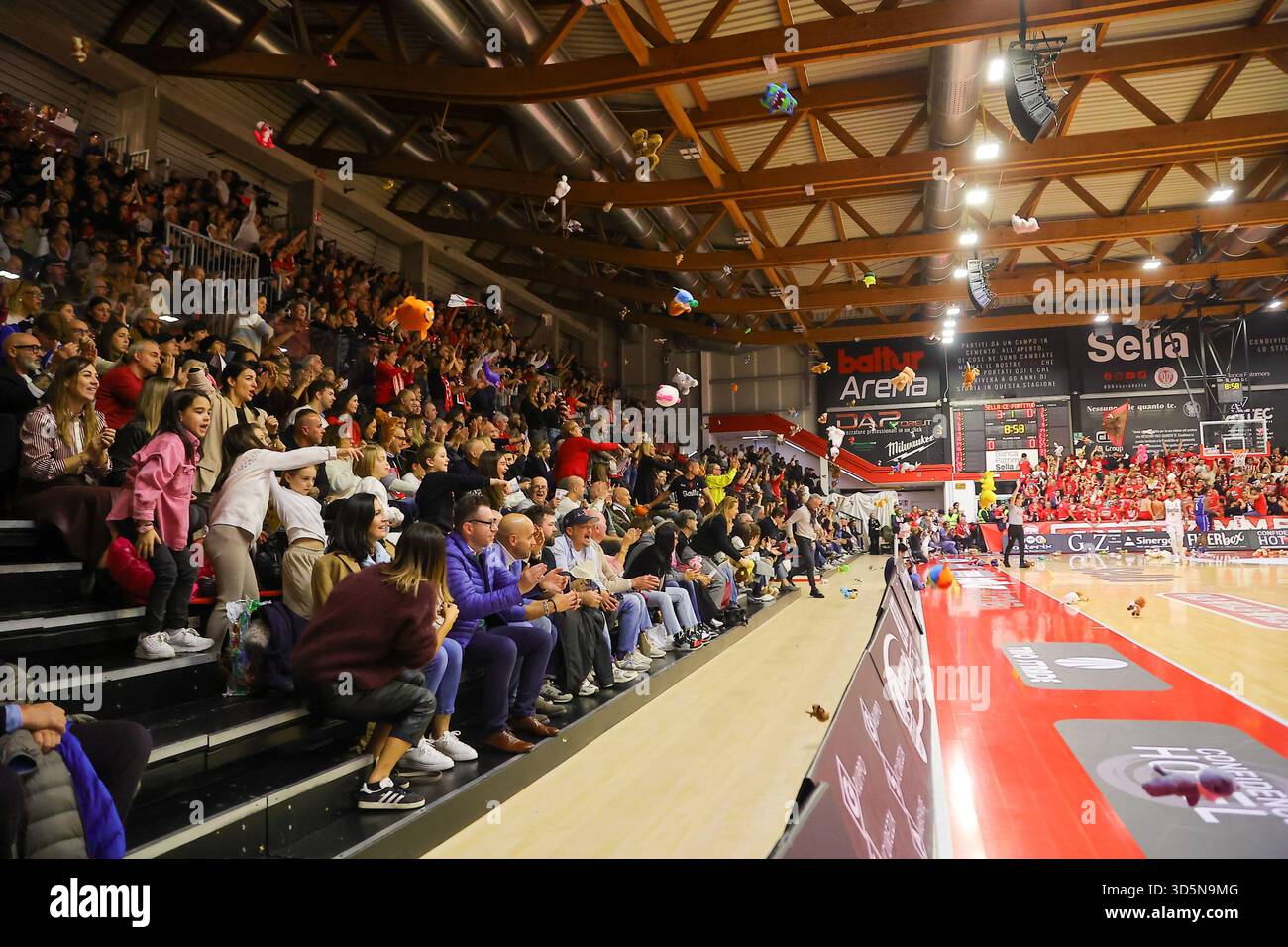 Teddy Bears Toss Day Fortitudo Flats Service Bologna SERIE A2 match ...