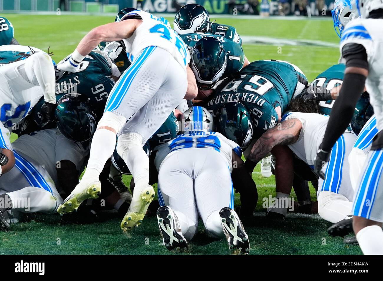 Philadelphia Eagles quarterback Jalen Hurts (1) scores a touchdown ...