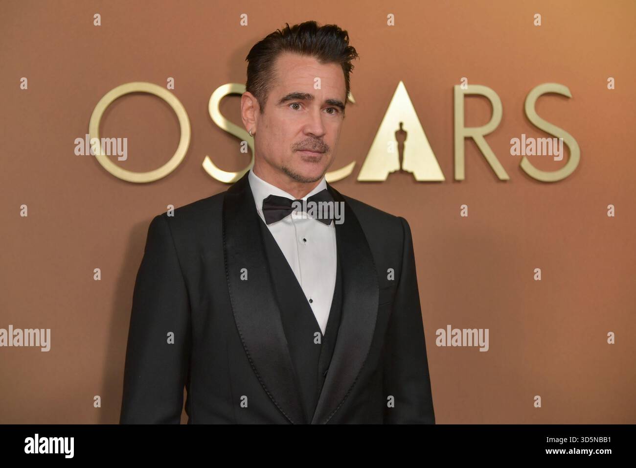 Colin Farrell arrives at the 16th Governors Awards on Sunday, Nov. 16 ...