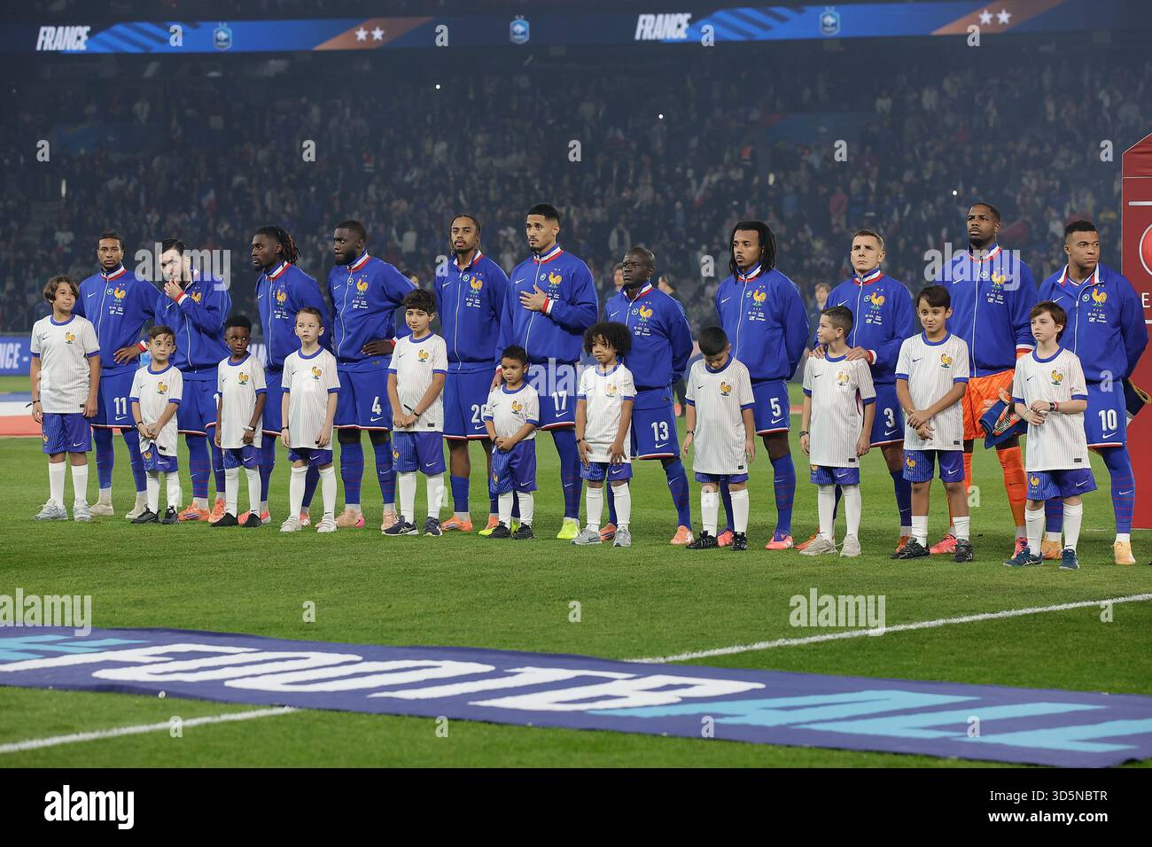 PARIS, FRANCE - 13 NOVEMBER 2025: line-Up Team France before he ...