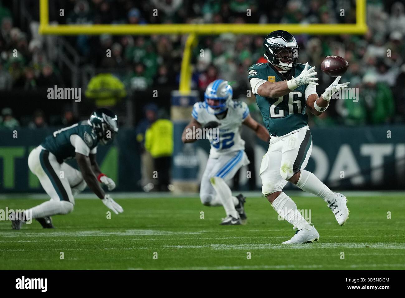 Philadelphia Eagles running back Saquon Barkley (26) makes a catch ...