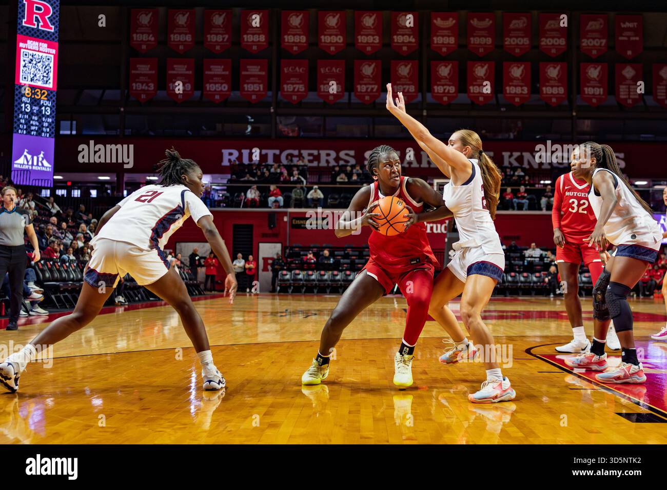 November 16, 2025, Piscataway, New Jersey, USA: Rutgers Scarlet Knights ...